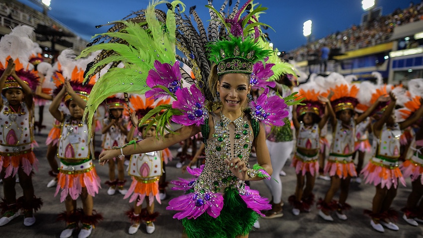 Samba: Brazil's beautiful dance celebrates life | SBS News